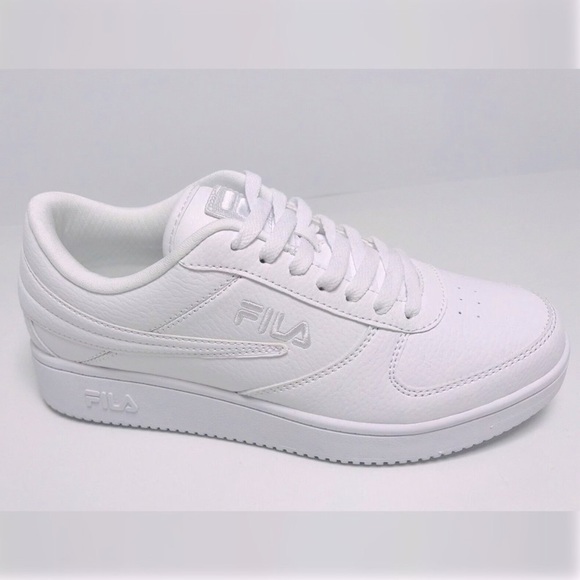 Fila | Shoes | Mens Fila White Alow Fashion Sneakers | Poshmark